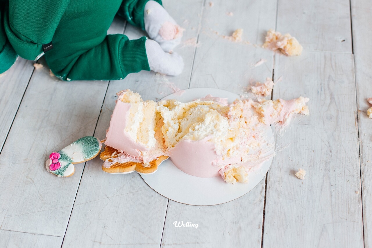 Throw out - Meaning & Examples